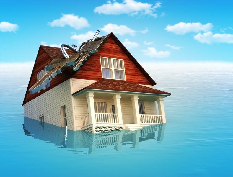 Er staan nog steeds huizen onder water